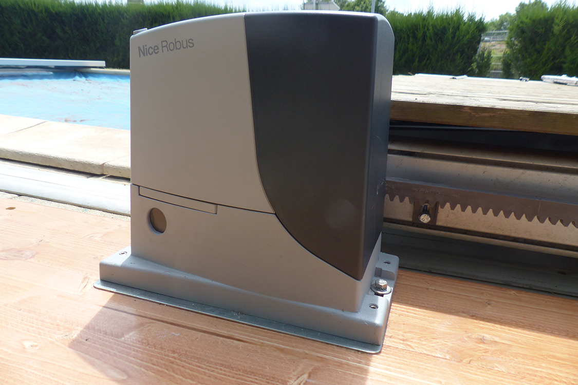 Walu Deck - Pool-Sicherheitsterrasse, Pooldeck